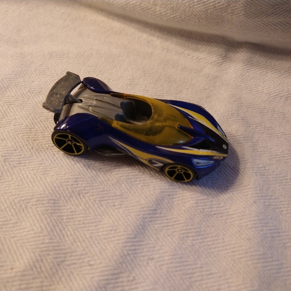 Mattel | Toys | Hot Wheels Lotus Concept Blue Car W Yellow Diecast 64 ...